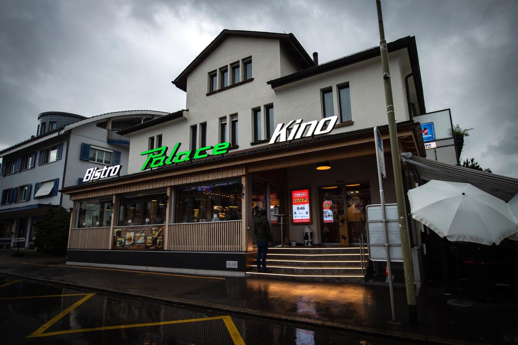 Endlich wieder Kino? Weit gefehlt - Wetziker Palace bleibt dicht | Züriost