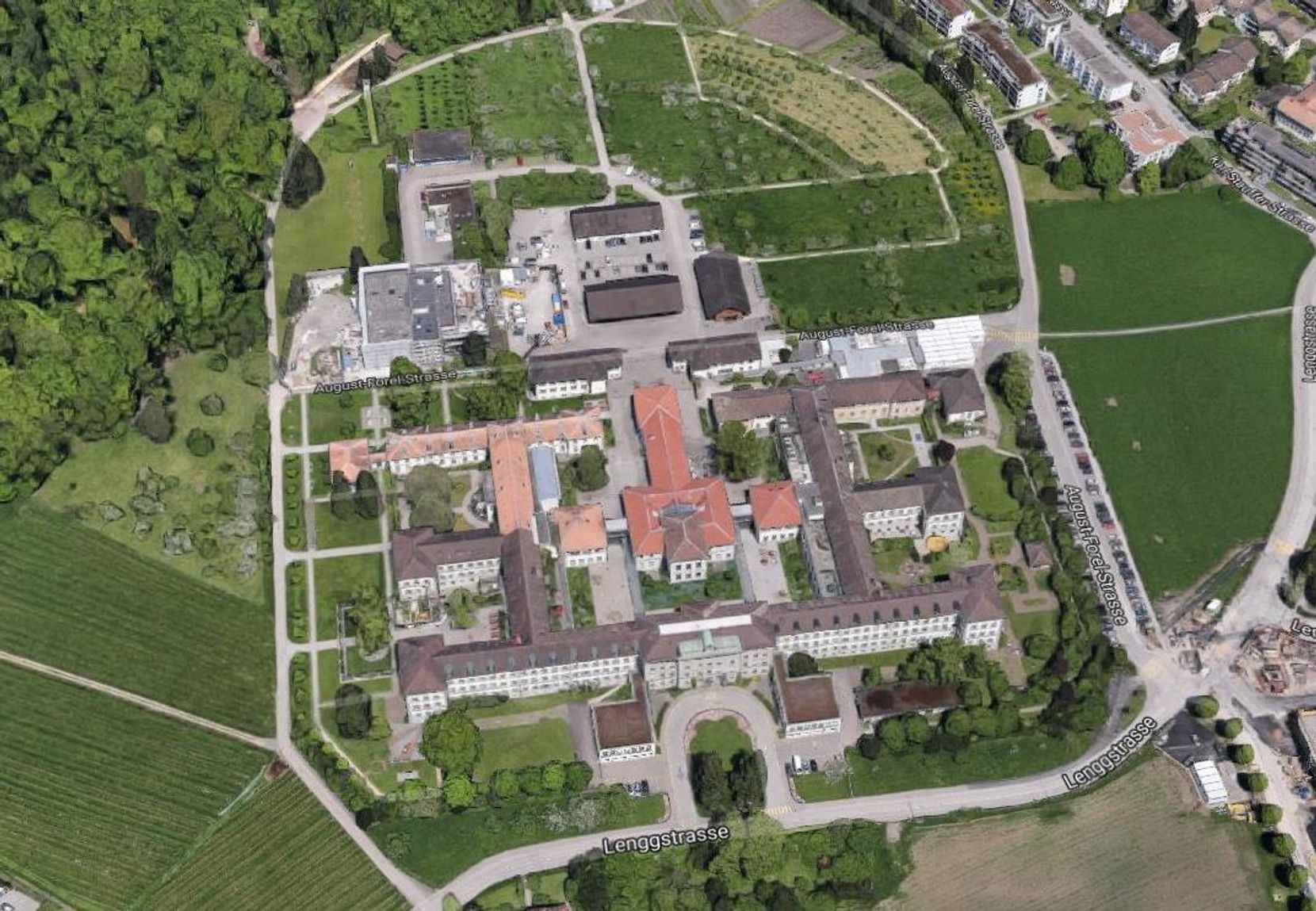 Gestaltungsplan fürs PUK-Areal in Rheinau liegt auf | Züriost